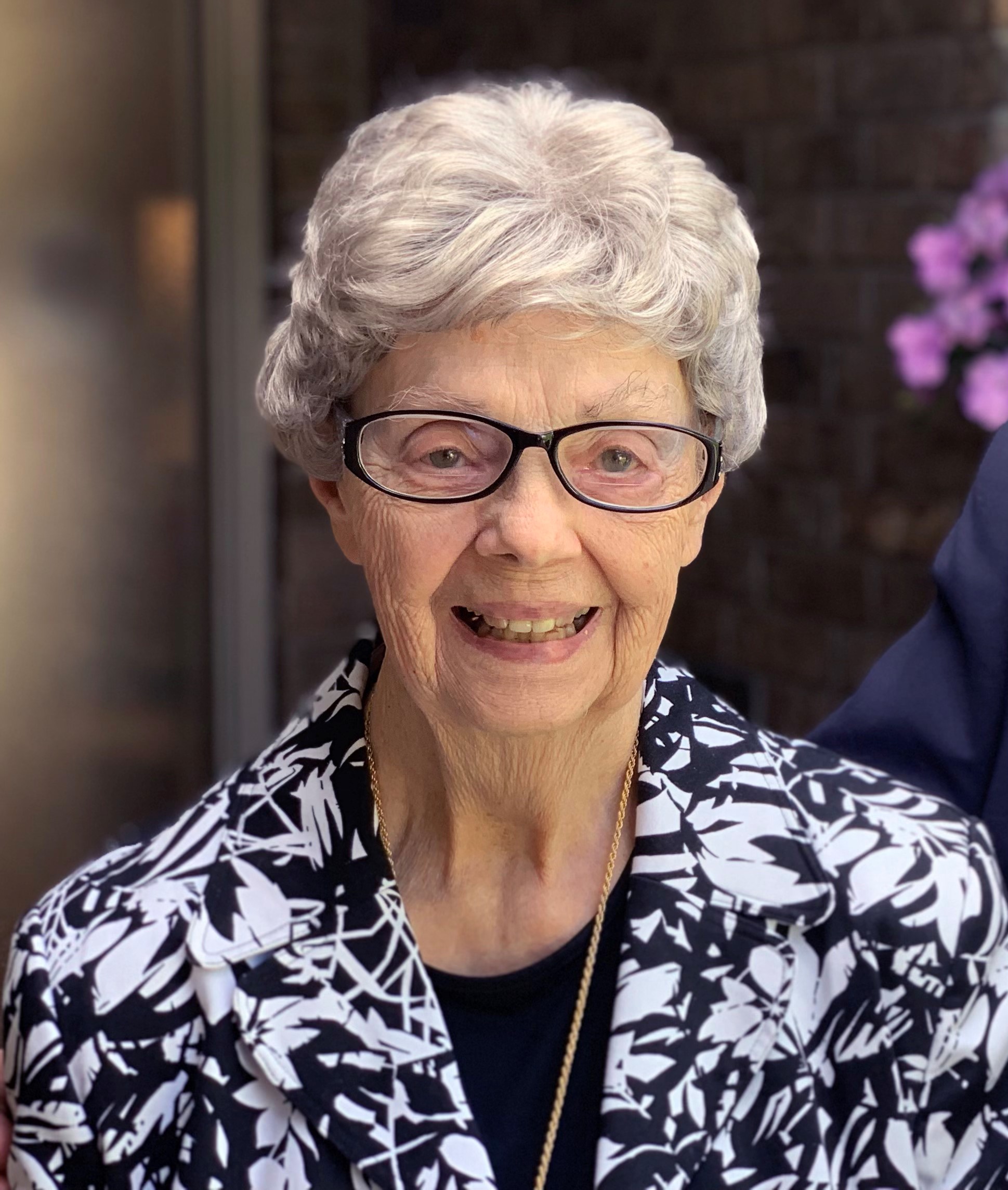 Marjorie Ruth Compton | Greenlawn