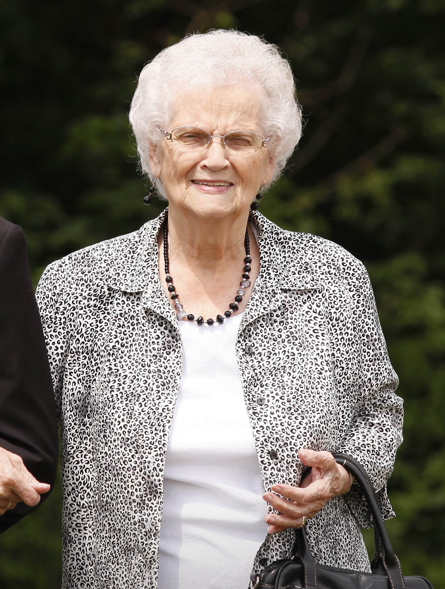 Dorothy Eileen Johnson | Greenlawn Dorothy Eileen Johnson | Greenlawn