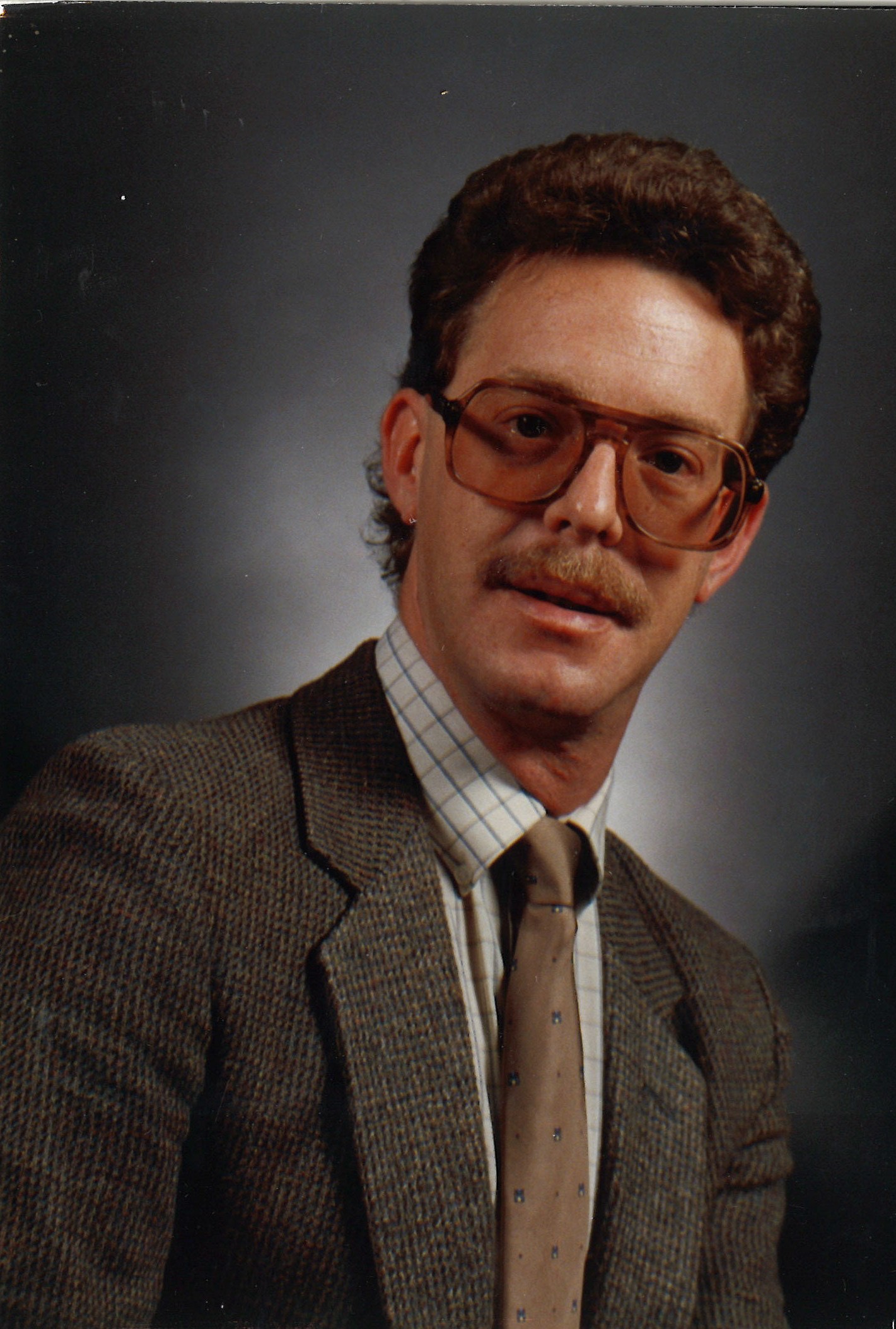 Robert Wayne Thomas | Greenlawn