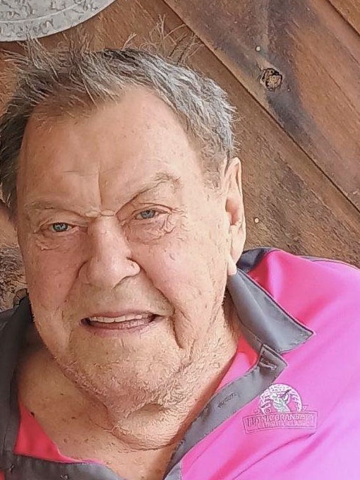 Roy Eugene Christenson | Greenlawn